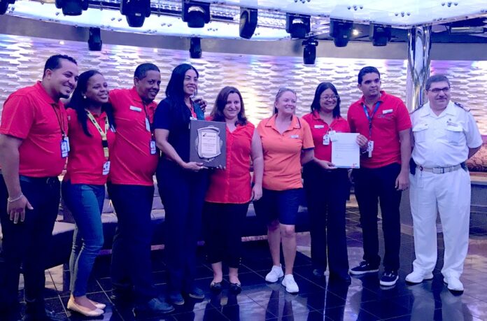 Carnival Cruise Line otorga premio a Go Caribic como tour operador ...