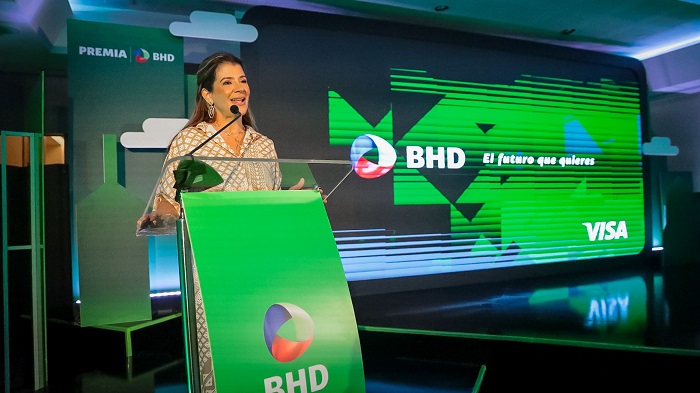 Banco BHD lanza tarjeta Visa Premia | Online Plus