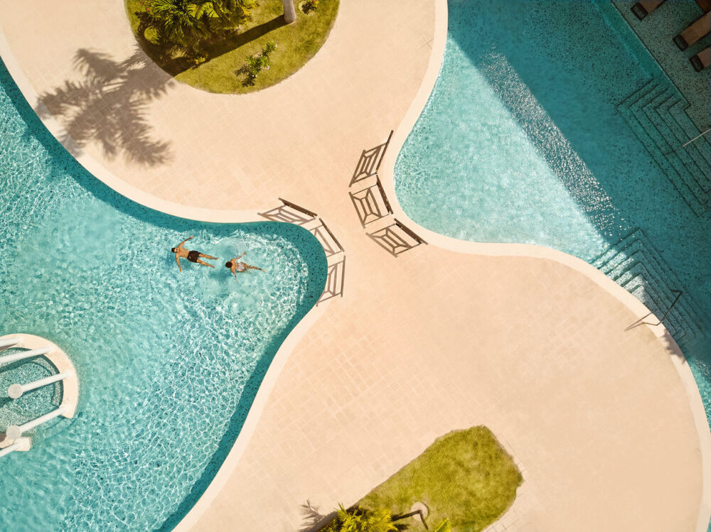 TRS Turquesa Hotel es reconocido por Forbes Travel Guide • Online Plus